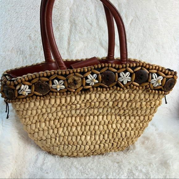 Bags | Basket Weave Raffia Shell And Button Bag | Poshmark